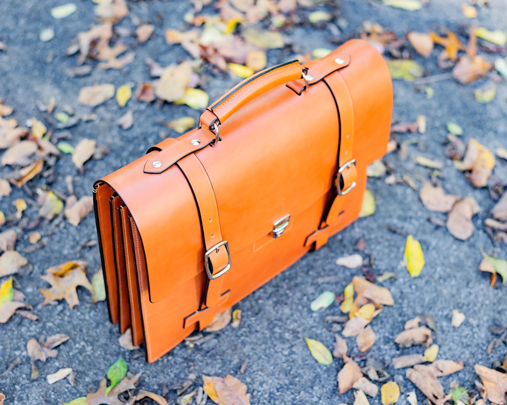 Showcase · Oakenlander | Maker of Fine Leather Goods | Spring Hill, TN